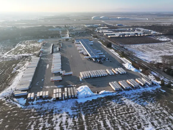 Estes spends $22M to buy back 7 more Yellow terminal leases | Trucking Dive