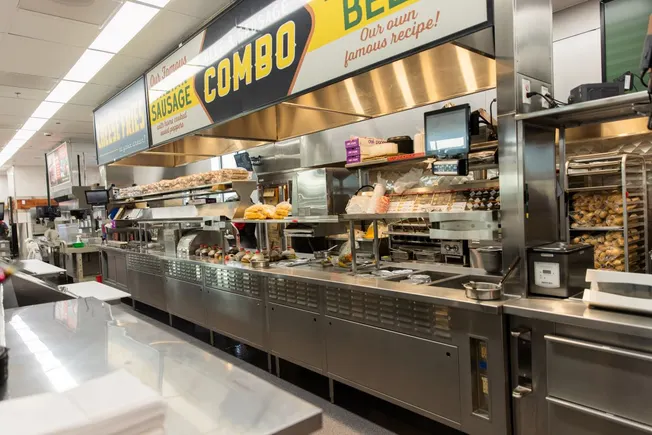 Why Engaged Capital seeks changes at Portillo’s | Restaurant Dive