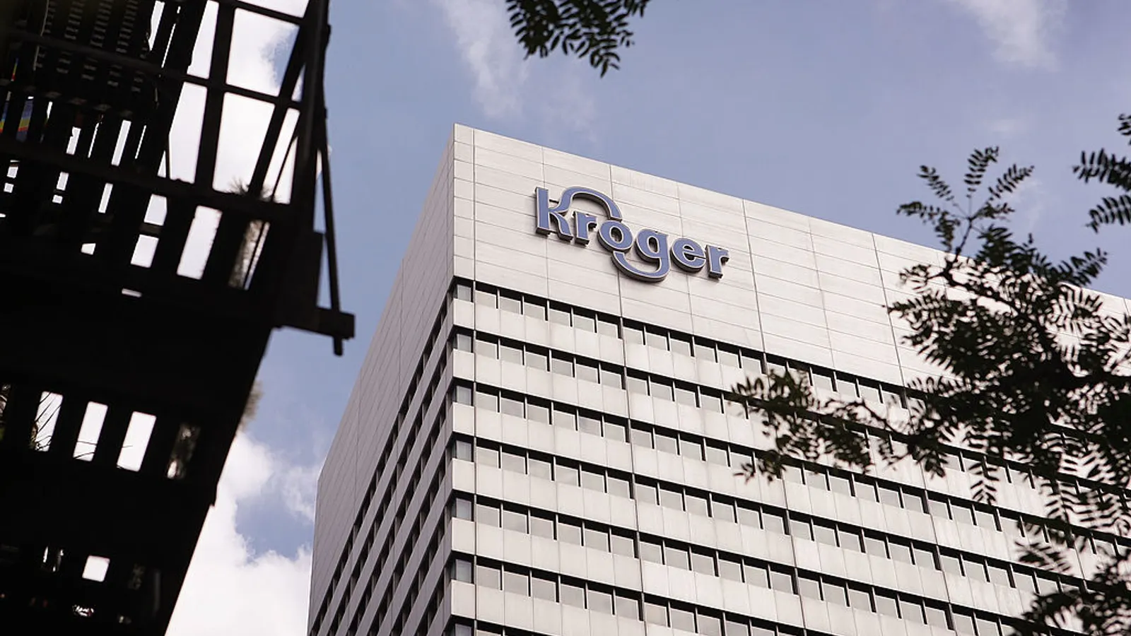Kroger announces corporate layoffs, structural changes – RetailWit