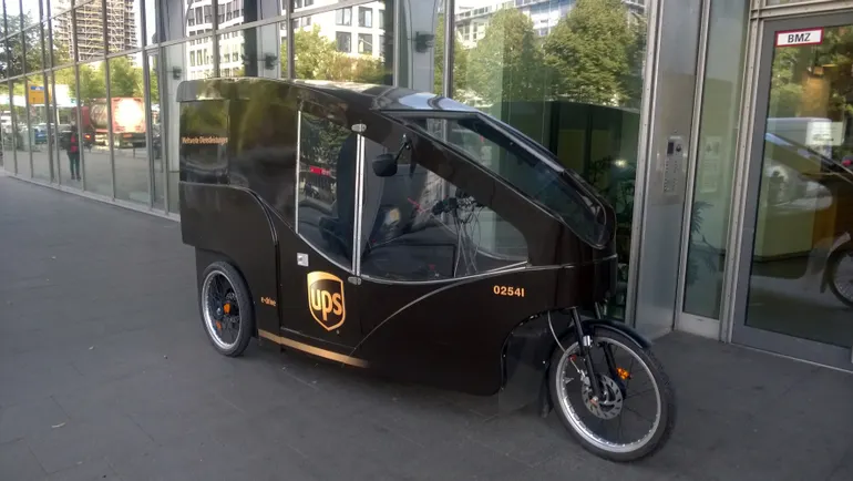 UPS blockchain patent aims to route packages on multiple carriers ...