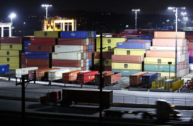 Federal, state partnership aims to expedite port, infrastructure ...