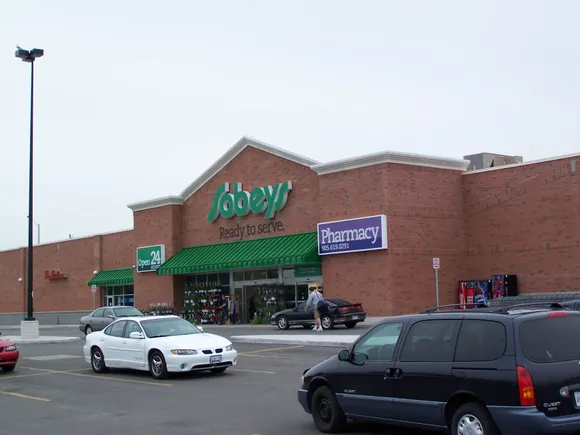 Sobeys pilots smart carts from Caper | Grocery Dive