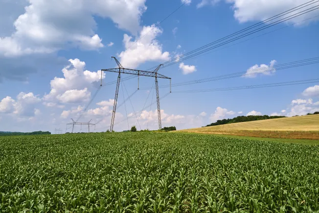 MISO advances $21.8B regional transmission portfolio, including 765-kV ...