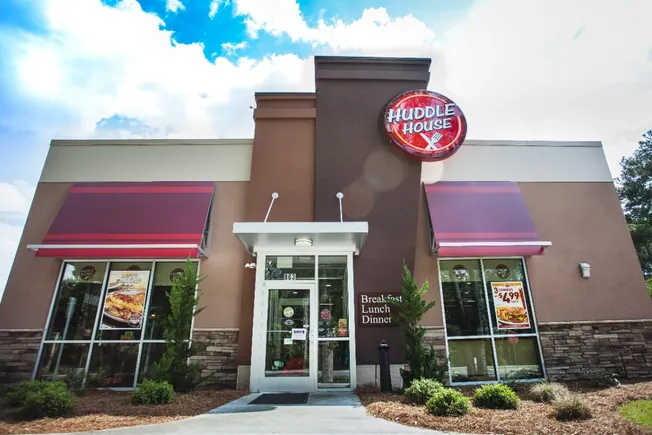 Ascent Hospitality promotes Blain Shortreed to COO | Restaurant Dive