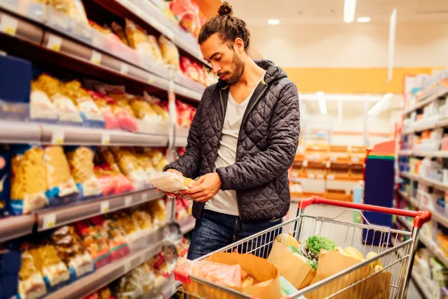 Consumers mix up tactics to meet food needs amid inflation | Grocery Dive