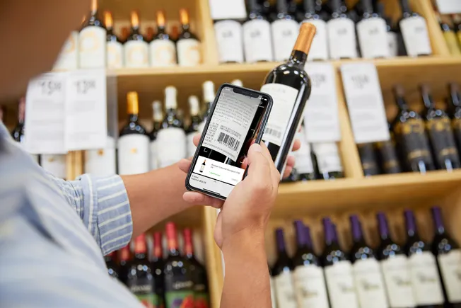 Uber buys alcohol delivery platform Drizly for $1.1B | Food Dive