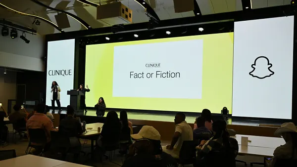 Snap Announces Enhanced 3D Bitmoji Designs, With a View to the Next ...