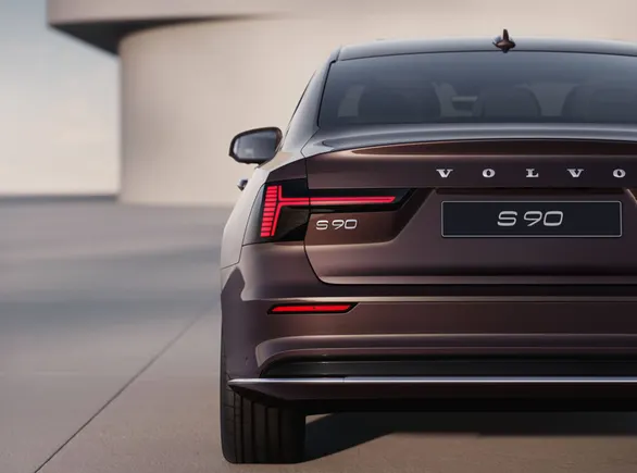 Volvo Cars names new CFO | WardsAuto