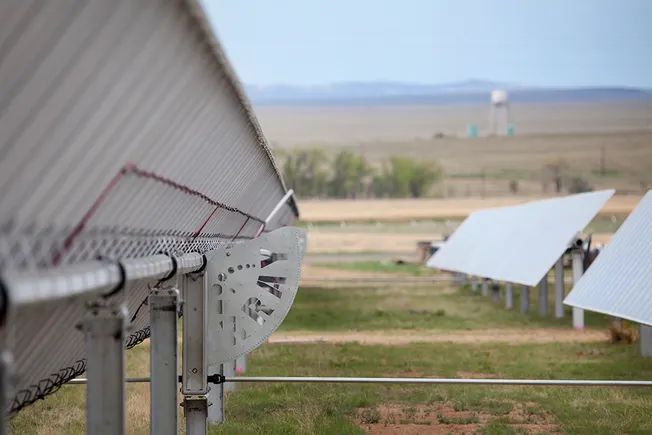 DOE's SunShot awards $46.2M for early-stage solar technology projects ...