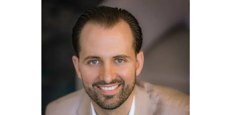 Walk-On’s hires Kendall Ware as COO | Restaurant Dive