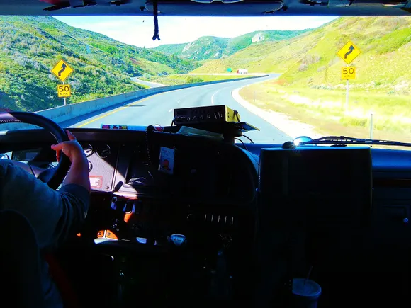 FMCSA final HOS rule to take effect late September | Trucking Dive