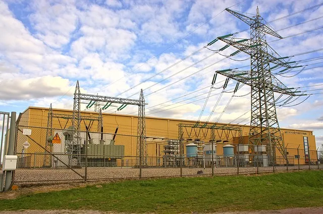 Arizona substation attacked with bomb | Utility Dive