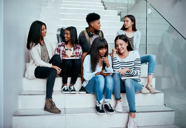 Campus recruiting 101: How to source college interns and early hires ...