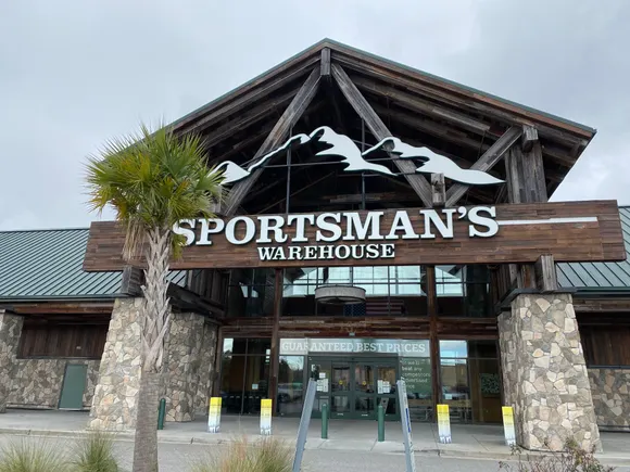 Sportsman’s Warehouse cuts SKUs, vendors to support inventory strategy ...