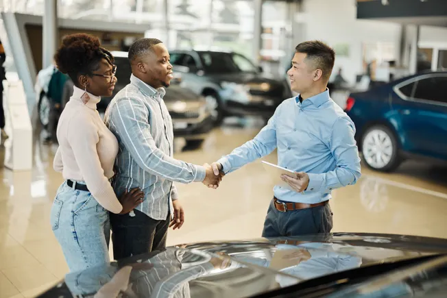 Consumer satisfaction with car buying experience the highest since 2020 ...