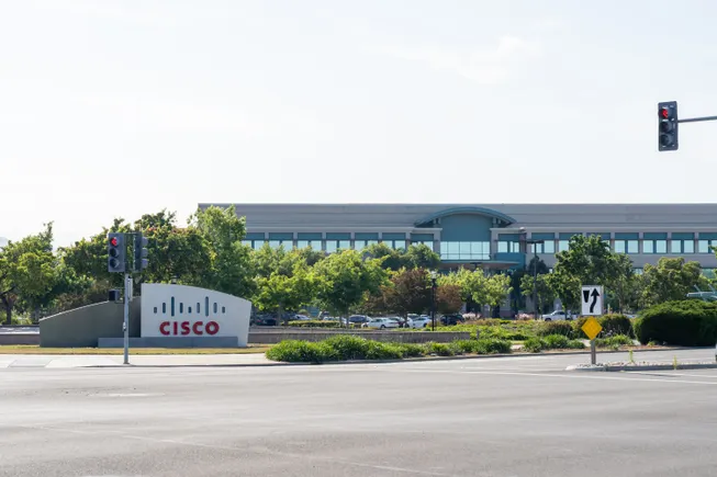 Cisco banks on hardware refresh as AI boosts enterprise segment | CIO Dive