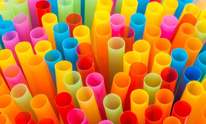 Researchers find PFAS in non-plastic straws, complicating ...