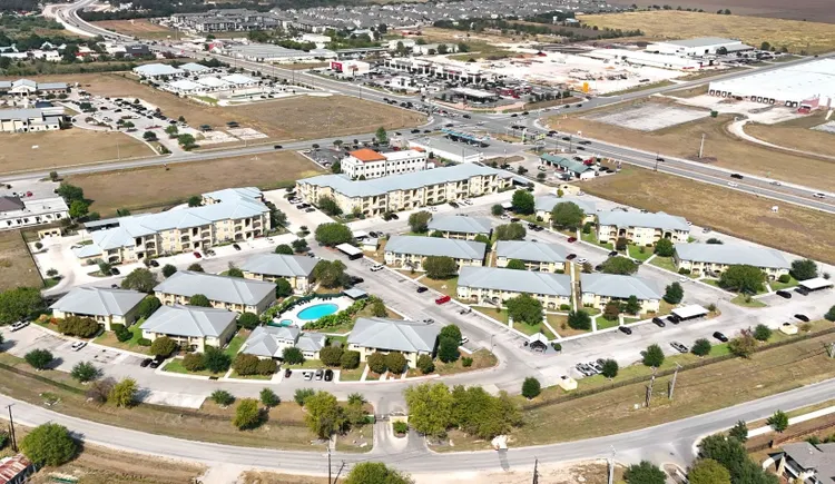 Platte Canyon Capital buys value-add apartments in San Antonio area ...