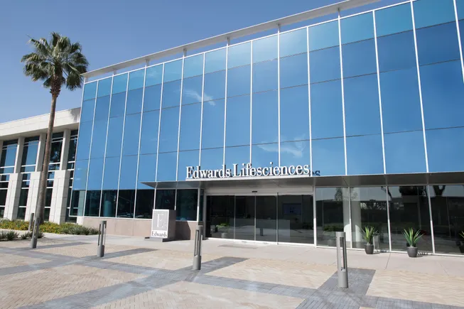 Edwards discontinues Centera valve, goes all in on Sapien 3 TAVR line ...