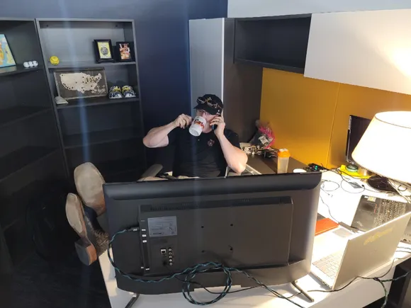 The 6 a.m. CFO: How the Savannah Bananas’ Dr. Tim Naddy Starts His Day ...